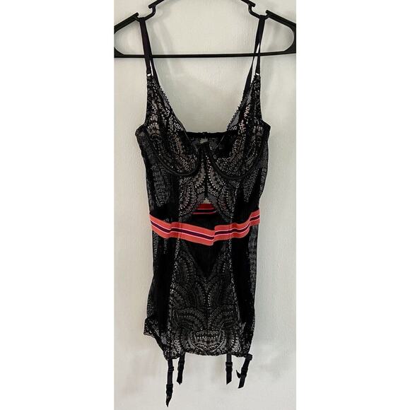 Victoria's Secret | Intimates & Sleepwear | Victorias Secret 34d ...